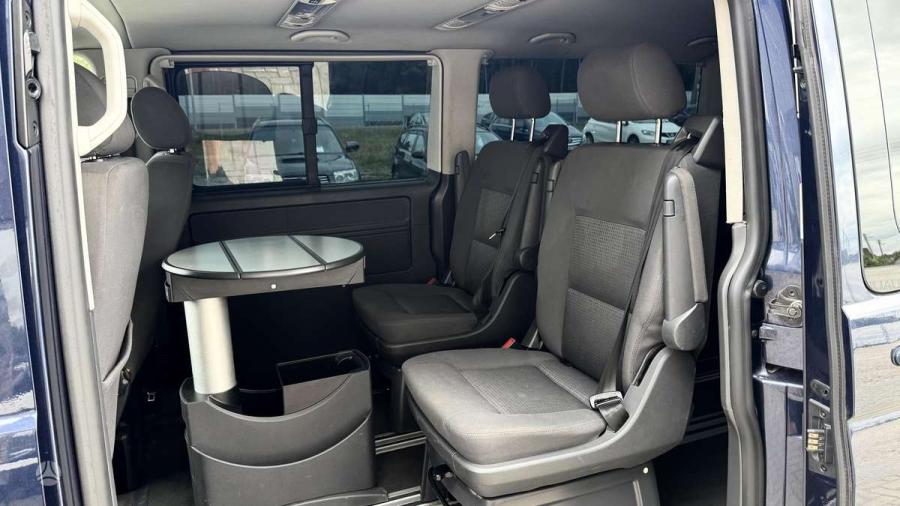 Zils Volkswagen Multivan 2010 Radviliškis, ar dzinēja tilpumu 2.00 L un nobraukumu 355 tūkst. km par 11200 €, foto 24 vietnē AUTOMOTO.COM.LV