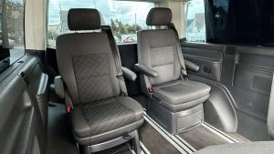 Zils Volkswagen Multivan 2010 Radviliškis, ar dzinēja tilpumu 2.00 L un nobraukumu 355 tūkst. km par 11200 €, foto 27 vietnē AUTOMOTO.COM.LV