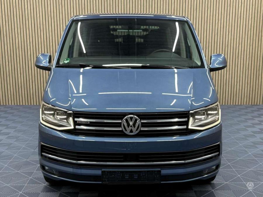 Zils Volkswagen Multivan 2015 Marijampole, ar dzinēja tilpumu 1.97 L un nobraukumu 229 tūkst. km par 23350 €, foto 4 vietnē AUTOMOTO.COM.LV