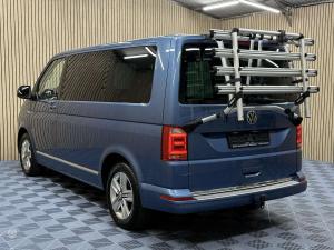 Zils Volkswagen Multivan 2015 Marijampole, ar dzinēja tilpumu 1.97 L un nobraukumu 229 tūkst. km par 23350 €, foto 6 vietnē AUTOMOTO.COM.LV