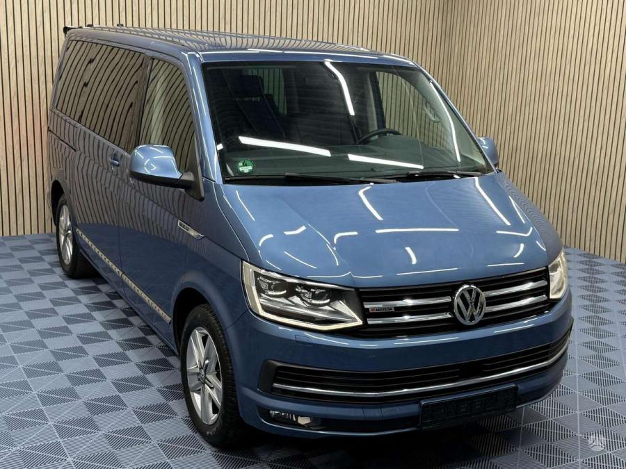 Zils Volkswagen Multivan 2015 Marijampole, ar dzinēja tilpumu 1.97 L un nobraukumu 229 tūkst. km par 23350 €, foto 9 vietnē AUTOMOTO.COM.LV
