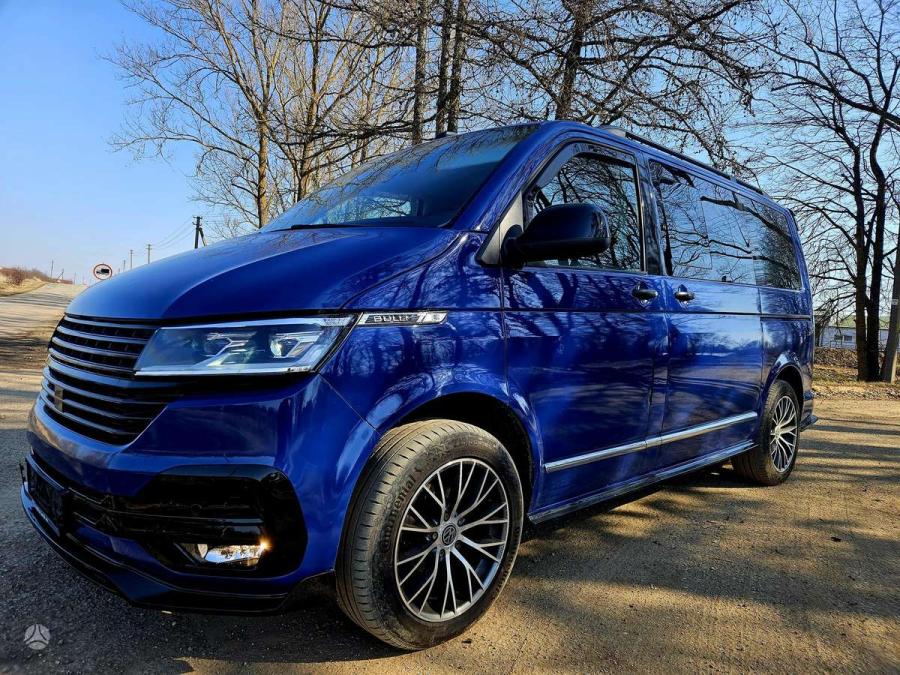 Blue Volkswagen Multivan 2023 in Kaisiadorys, with an engine capacity of 2.00 L and mileage of 50 thousand km for 30500 €, photo 6 on AUTOMOTO.COM.LV
