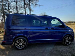 Blue Volkswagen Multivan 2023 in Kaisiadorys, with an engine capacity of 2.00 L and mileage of 50 thousand km for 30500 €, photo 9 on AUTOMOTO.COM.LV