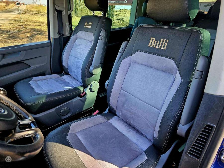 Blue Volkswagen Multivan 2023 in Kaisiadorys, with an engine capacity of 2.00 L and mileage of 50 thousand km for 30500 €, photo 19 on AUTOMOTO.COM.LV