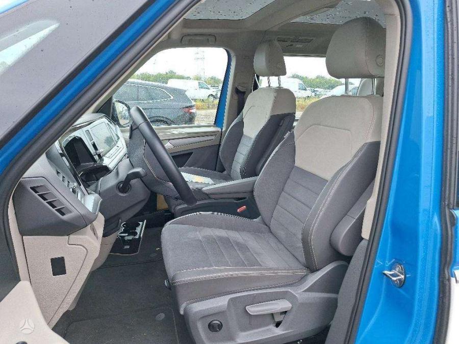 Blue Volkswagen Multivan 2024 in Kaunas, with an engine capacity of 0.00 L and mileage of 30 thousand km for 55000 €, photo 9 on AUTOMOTO.COM.LV