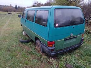 Zils Volkswagen Multivan 1996 Aizkraukle, ar dzinēja tilpumu 2.50 L un nobraukumu 400 tūkst. km par 2500 €, foto 9 vietnē AUTOMOTO.COM.LV