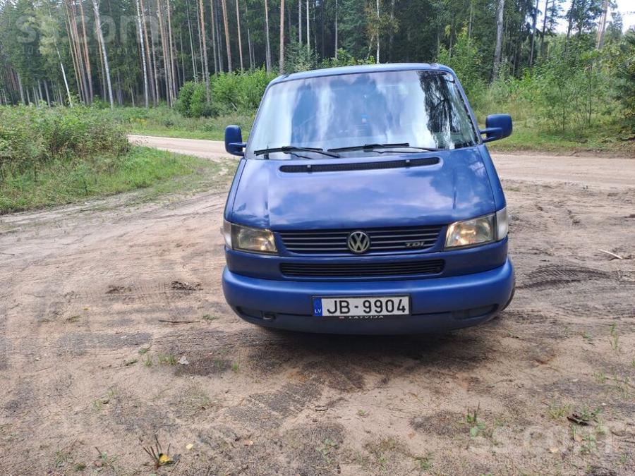 Zils Volkswagen Multivan 1996 Rīga, ar dzinēja tilpumu 2.50 L un nobraukumu 361 tūkst. km par 2550 €, foto 3 vietnē AUTOMOTO.COM.LV
