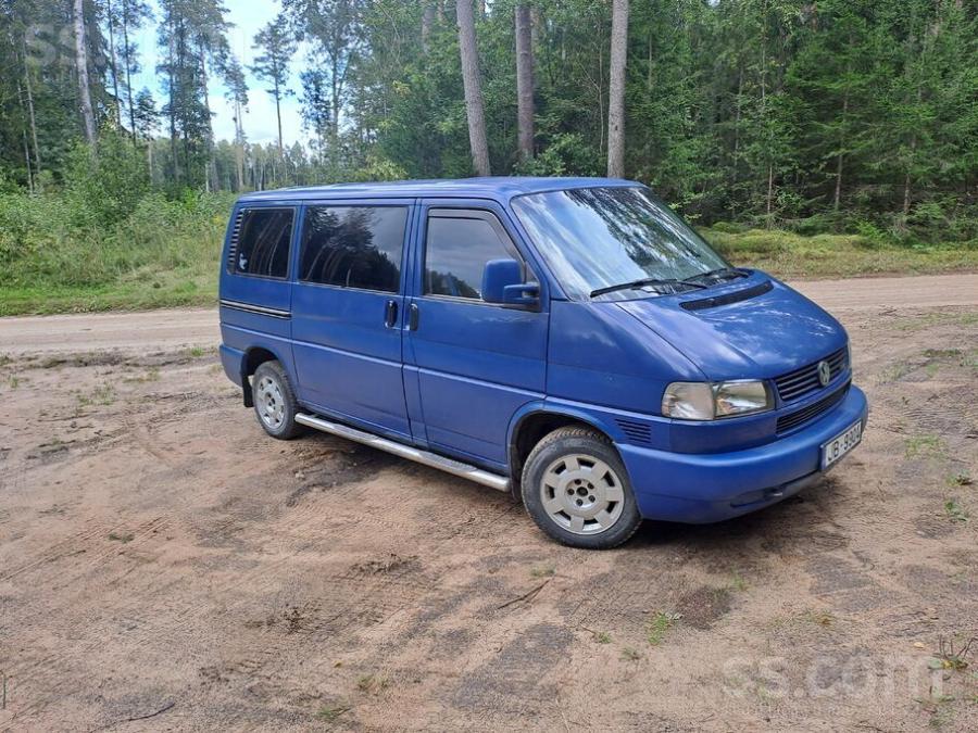 Zils Volkswagen Multivan 1996 Rīga, ar dzinēja tilpumu 2.50 L un nobraukumu 361 tūkst. km par 2550 €, foto 4 vietnē AUTOMOTO.COM.LV