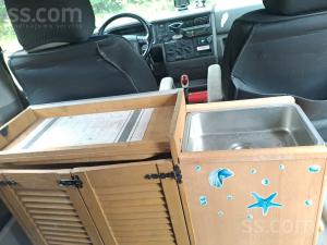 Zils Volkswagen Multivan 1996 Rīga, ar dzinēja tilpumu 2.50 L un nobraukumu 361 tūkst. km par 2550 €, foto 17 vietnē AUTOMOTO.COM.LV