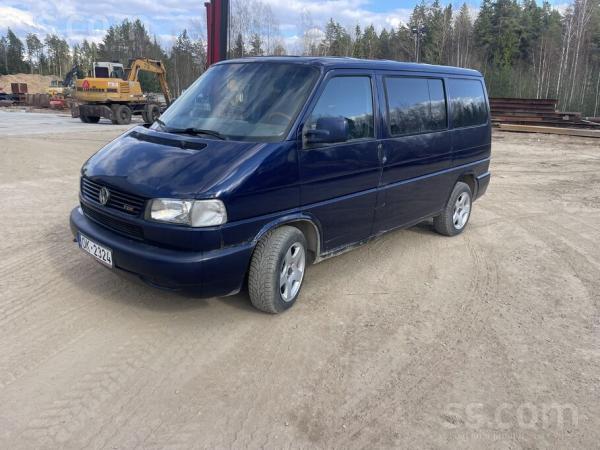 Blue Volkswagen Multivan 1998 in Jekabpils, with an engine capacity of 2.50 L and mileage of 427 thousand km for 3900 €, photo 1 on AUTOMOTO.COM.LV