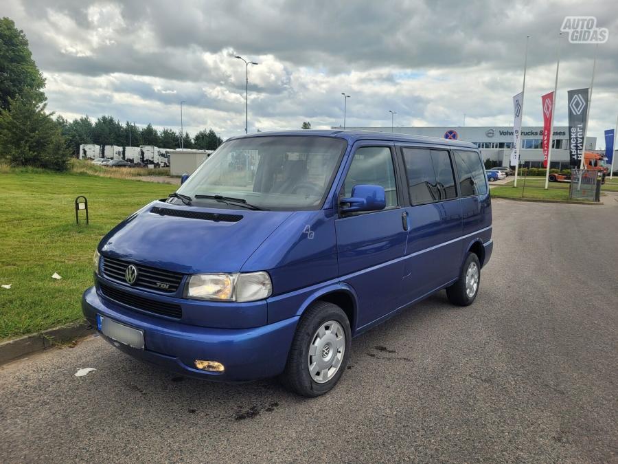 Blue Volkswagen Multivan 1998 in Vilnius, with an engine capacity of 2.50 L and mileage of 346 thousand km for 4650 €, photo 1 on AUTOMOTO.COM.LV