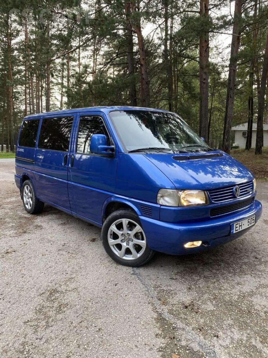 Синий Фольксваген Мультиван 1999 в Рига, объемом двигателя 2.50 л и пробегом 236 тыс. км за 12800 €, фото 3 на AUTOMOTO.COM.LV