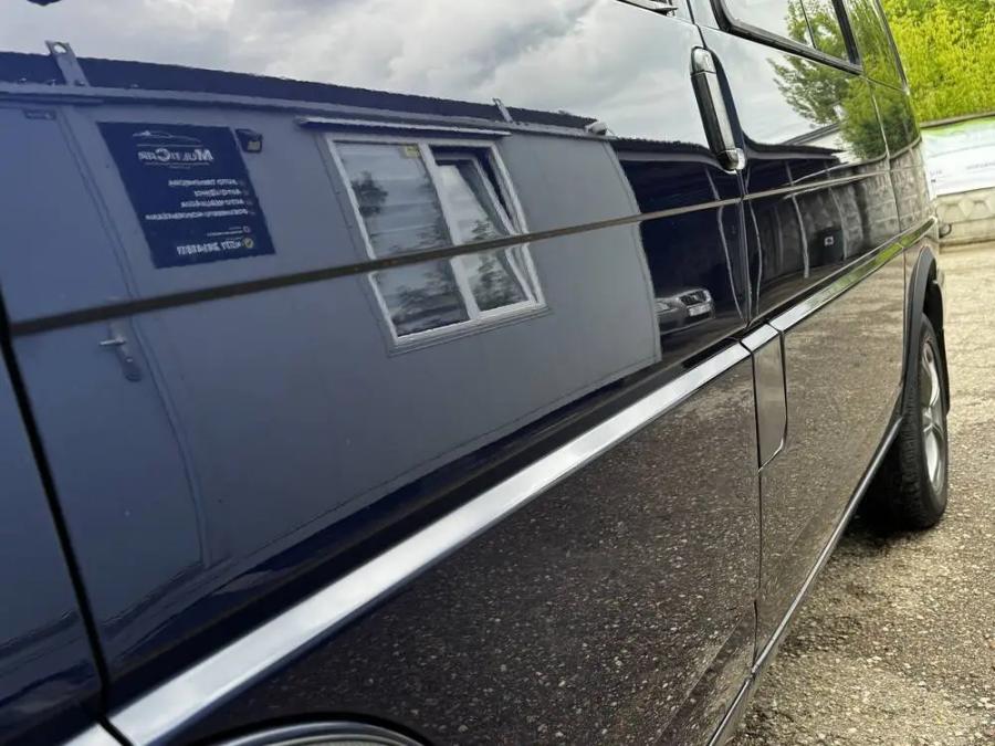 Zils Volkswagen Multivan 2000 Daugavpils, ar dzinēja tilpumu 2.50 L un nobraukumu 326 tūkst. km par 5270 €, foto 10 vietnē AUTOMOTO.COM.LV