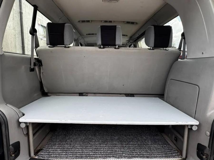 Zils Volkswagen Multivan 2000 Daugavpils, ar dzinēja tilpumu 2.50 L un nobraukumu 326 tūkst. km par 5270 €, foto 23 vietnē AUTOMOTO.COM.LV
