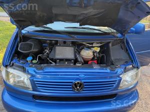 Blue Volkswagen Multivan 2001 in Riga, with an engine capacity of 2.50 L and mileage of 446 thousand km for 7200 €, photo 8 on AUTOMOTO.COM.LV
