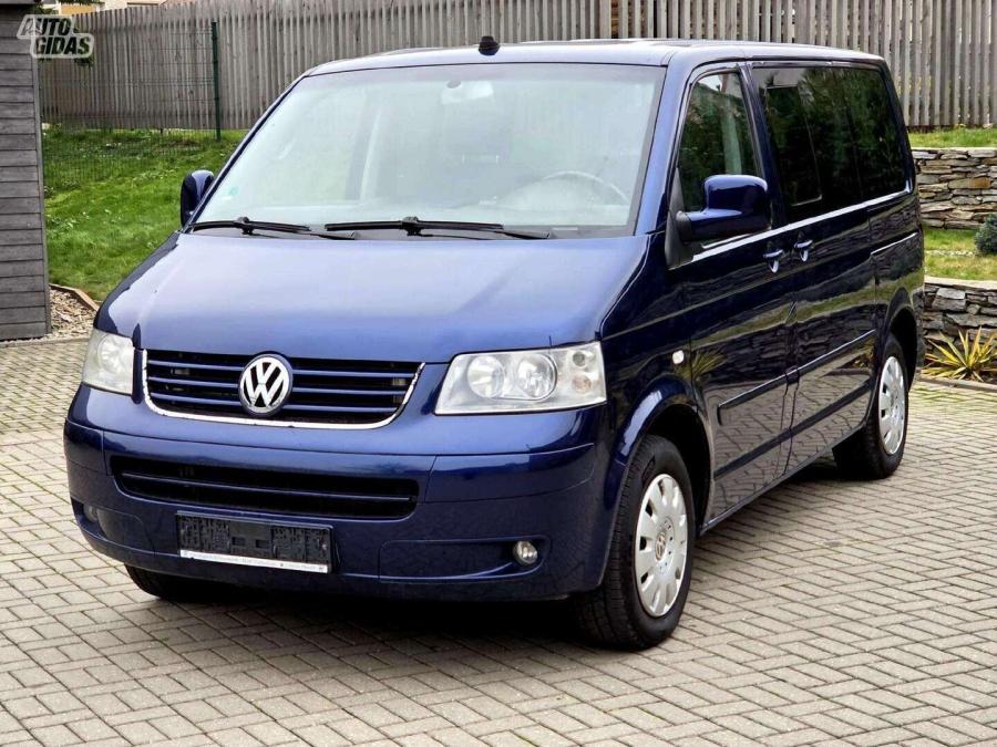 Zils Volkswagen Multivan 2003 Viļņa, ar dzinēja tilpumu 2.50 L un nobraukumu 333 tūkst. km par 7450 €, foto 3 vietnē AUTOMOTO.COM.LV