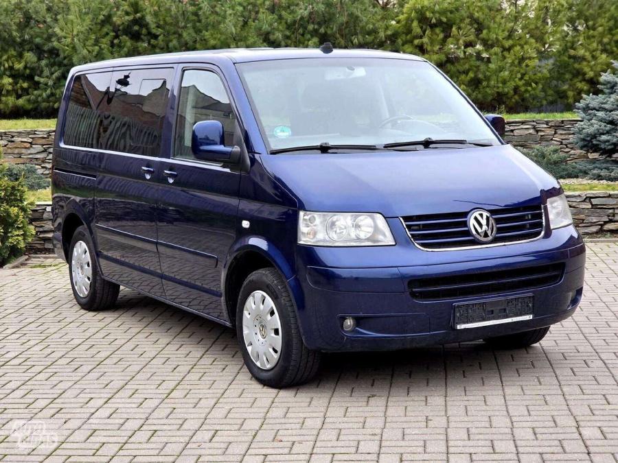 Zils Volkswagen Multivan 2003 Viļņa, ar dzinēja tilpumu 2.50 L un nobraukumu 333 tūkst. km par 7450 €, foto 12 vietnē AUTOMOTO.COM.LV