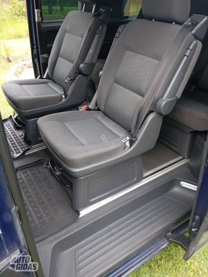 Blue Volkswagen Multivan 2004 in Jurbarkas, with an engine capacity of 2.50 L and mileage of 360 thousand km for 3600 €, photo 9 on AUTOMOTO.COM.LV