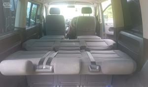 Blue Volkswagen Multivan 2004 in Jurbarkas, with an engine capacity of 2.50 L and mileage of 360 thousand km for 3600 €, photo 10 on AUTOMOTO.COM.LV