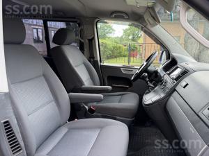 Blue Volkswagen Multivan 2005 in Valmiera, with an engine capacity of 2.50 L and mileage of 267 thousand km for 6350 €, photo 20 on AUTOMOTO.COM.LV