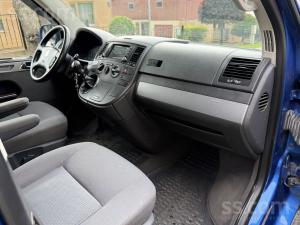 Blue Volkswagen Multivan 2005 in Valmiera, with an engine capacity of 2.50 L and mileage of 267 thousand km for 6350 €, photo 21 on AUTOMOTO.COM.LV