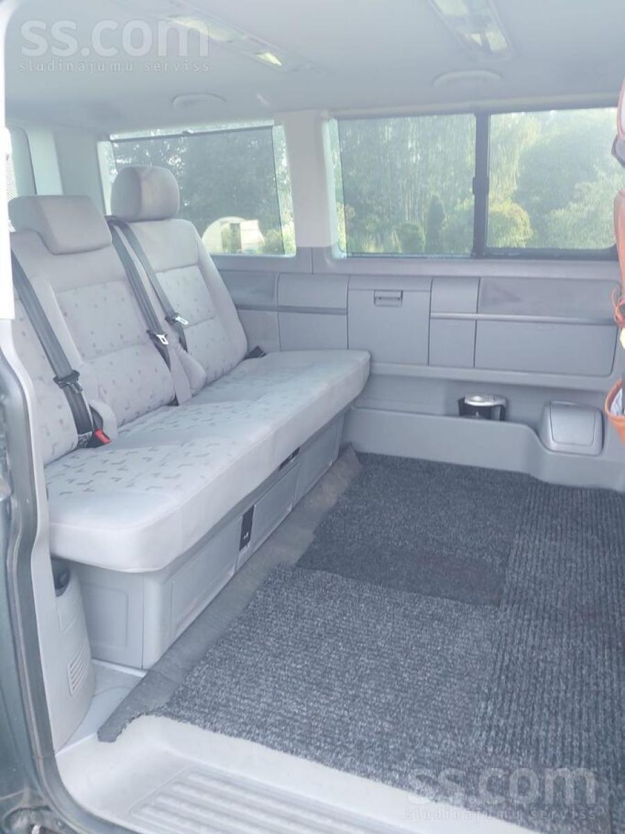 Zils Volkswagen Multivan 2007 Jēkabpils, ar dzinēja tilpumu 1.90 L un nobraukumu 350 tūkst. km par 4500 €, foto 7 vietnē AUTOMOTO.COM.LV