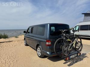 Zils Volkswagen Multivan 2007 Rīga, ar dzinēja tilpumu 1.90 L un nobraukumu 258 tūkst. km par 8900 €, foto 3 vietnē AUTOMOTO.COM.LV