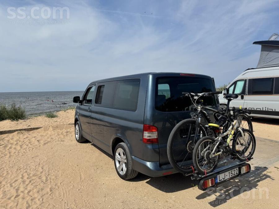 Zils Volkswagen Multivan 2007 Rīga, ar dzinēja tilpumu 1.90 L un nobraukumu 258 tūkst. km par 8900 €, foto 3 vietnē AUTOMOTO.COM.LV