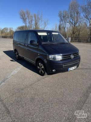 Zils Volkswagen Multivan 2011 Marijampole, ar dzinēja tilpumu 2.00 L un nobraukumu 185 tūkst. km par 15150 €, foto  vietnē AUTOMOTO.COM.LV