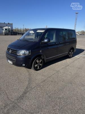 Zils Volkswagen Multivan 2011 Marijampole, ar dzinēja tilpumu 2.00 L un nobraukumu 185 tūkst. km par 15150 €, foto 3 vietnē AUTOMOTO.COM.LV