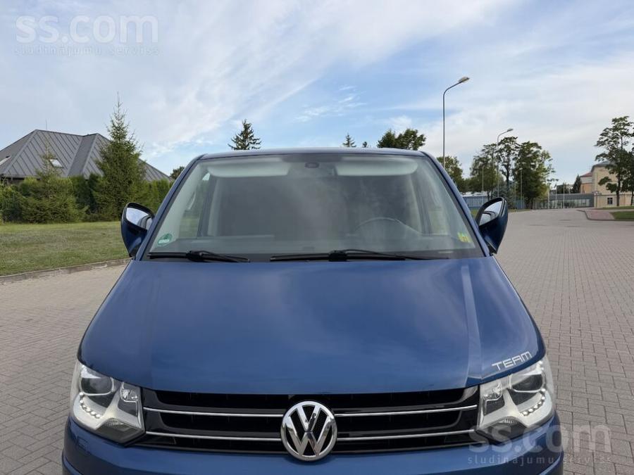 Blue Volkswagen Multivan 2011 in Ludza, with an engine capacity of 2.00 L and mileage of 0 thousand km for 17500 €, photo 10 on AUTOMOTO.COM.LV