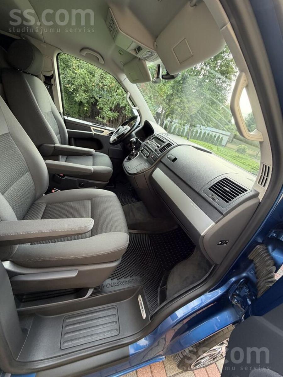 Blue Volkswagen Multivan 2011 in Ludza, with an engine capacity of 2.00 L and mileage of 0 thousand km for 17500 €, photo 20 on AUTOMOTO.COM.LV