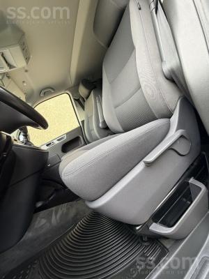 Blue Volkswagen Multivan 2011 in Ludza, with an engine capacity of 2.00 L and mileage of 0 thousand km for 17500 €, photo 26 on AUTOMOTO.COM.LV