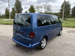 Blue Volkswagen Multivan 2014 in Ogre, with an engine capacity of 2.00 L and mileage of 269 thousand km for 14799 €, photo 6 on AUTOMOTO.COM.LV