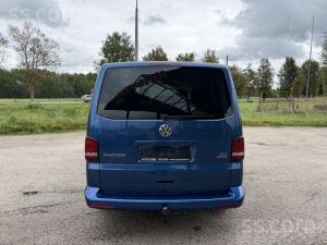 Blue Volkswagen Multivan 2014 in Ogre, with an engine capacity of 2.00 L and mileage of 269 thousand km for 14799 €, photo 8 on AUTOMOTO.COM.LV