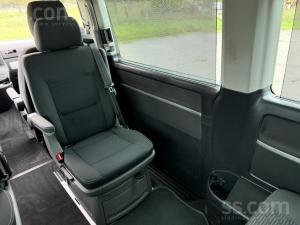 Blue Volkswagen Multivan 2014 in Ogre, with an engine capacity of 2.00 L and mileage of 269 thousand km for 14799 €, photo 18 on AUTOMOTO.COM.LV