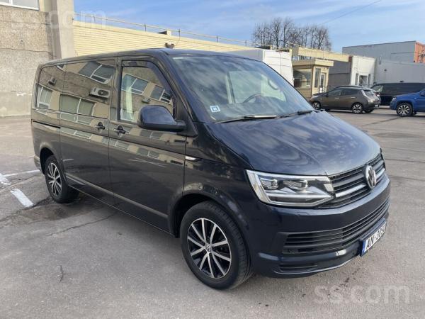 Blue Volkswagen Multivan 2019 in Riga, with an engine capacity of 2.00 L and mileage of 187 thousand km for 25050 €, photo 3 on AUTOMOTO.COM.LV