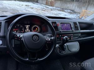 Zils Volkswagen Multivan 2019 Rīga, ar dzinēja tilpumu 2.00 L un nobraukumu 189 tūkst. km par 23500 €, foto 5 vietnē AUTOMOTO.COM.LV