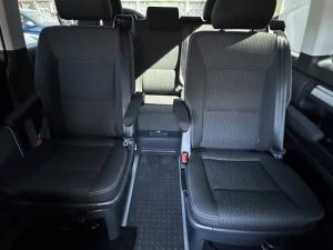 Blue Volkswagen Multivan 2020 in Daugavpils, with an engine capacity of 2.00 L and mileage of 244 thousand km for 27000 €, photo 26 on AUTOMOTO.COM.LV