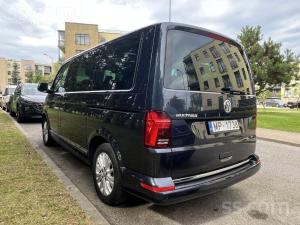 Blue Volkswagen Multivan 2020 in Riga, with an engine capacity of 2.00 L and mileage of 116 thousand km for 37900 €, photo 3 on AUTOMOTO.COM.LV