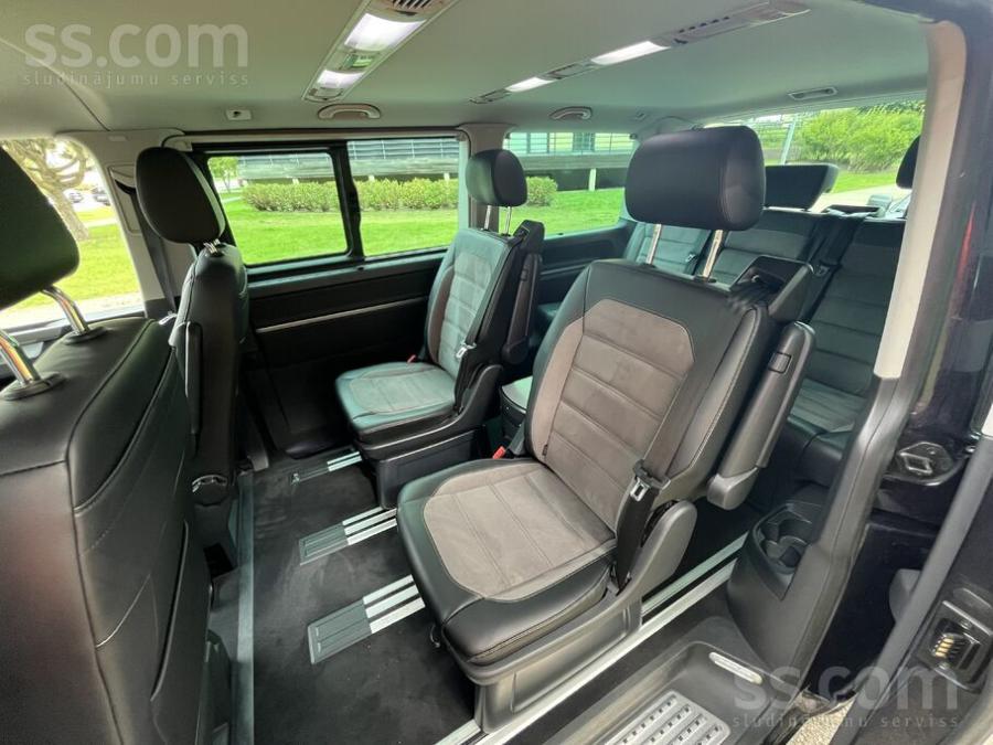Blue Volkswagen Multivan 2020 in Riga, with an engine capacity of 2.00 L and mileage of 116 thousand km for 37900 €, photo 7 on AUTOMOTO.COM.LV