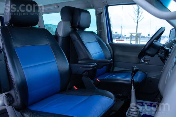 Zils Volkswagen Multivan 1996 Jelgava, ar dzinēja tilpumu 2.50 L un nobraukumu 249 tūkst. km par 5100 €, foto 8 vietnē AUTOMOTO.COM.LV