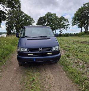 Blue Volkswagen Multivan 1998 in Zarasai, with an engine capacity of 2.46 L and mileage of 337 thousand km for 5000 €, photo  on AUTOMOTO.COM.LV