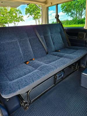 Blue Volkswagen Multivan 1998 in Zarasai, with an engine capacity of 2.46 L and mileage of 337 thousand km for 5000 €, photo 9 on AUTOMOTO.COM.LV