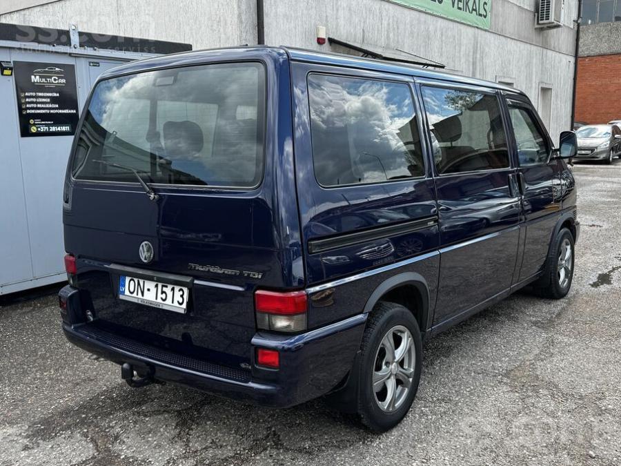Blue Volkswagen Multivan 2000 in Daugavpils, with an engine capacity of 2.50 L and mileage of 0 thousand km for 5270 €, photo 7 on AUTOMOTO.COM.LV