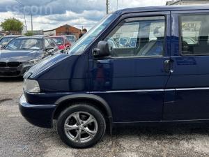 Blue Volkswagen Multivan 2000 in Daugavpils, with an engine capacity of 2.50 L and mileage of 0 thousand km for 5270 €, photo 9 on AUTOMOTO.COM.LV