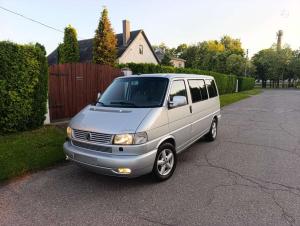 Blue Volkswagen Multivan 2002 in Kedainiai, with an engine capacity of 2.50 L and mileage of 325 thousand km for 13990 €, photo  on AUTOMOTO.COM.LV