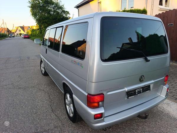 Zils Volkswagen Multivan 2002 Kėdainiai, ar dzinēja tilpumu 2.50 L un nobraukumu 325 tūkst. km par 13990 €, foto 10 vietnē AUTOMOTO.COM.LV