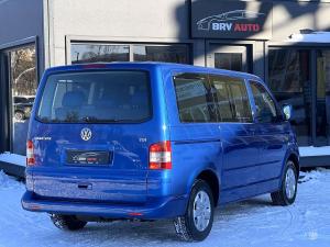 Blue Volkswagen Multivan 2004 in Kedainiai, with an engine capacity of 2.46 L and mileage of 309 thousand km for 8850 €, photo 7 on AUTOMOTO.COM.LV