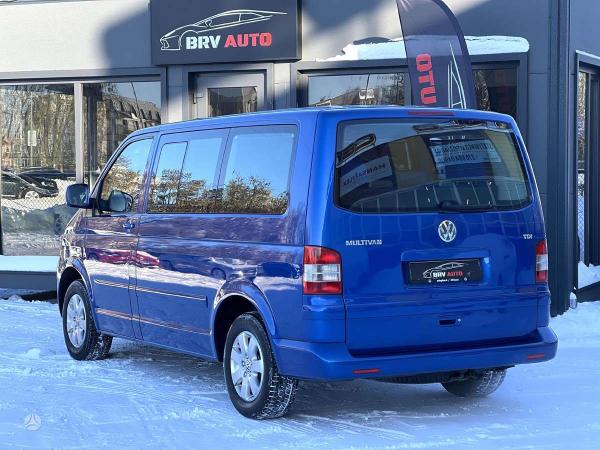 Zils Volkswagen Multivan 2004 Kėdainiai, ar dzinēja tilpumu 2.46 L un nobraukumu 309 tūkst. km par 8850 €, foto 9 vietnē AUTOMOTO.COM.LV